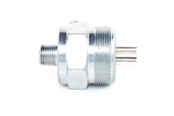 0005455909 MERCEDES interruptor de embrague