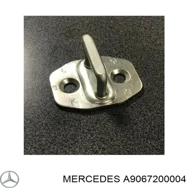 A9067200004 MERCEDES cuña de cierre puerta corrediza delantera