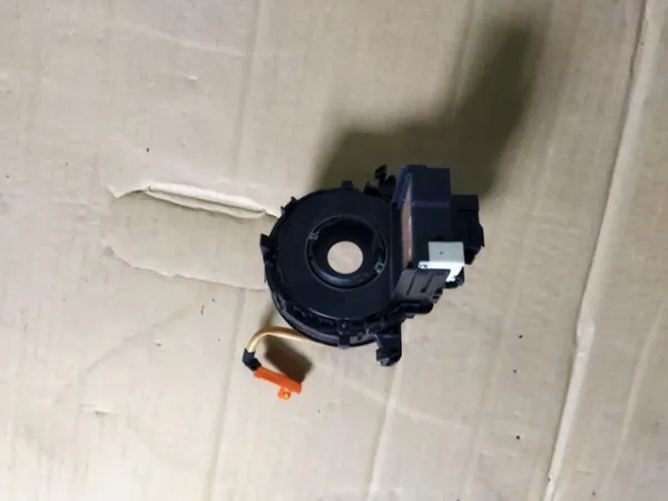 8924574010 TOYOTA sensor ángulo dirección