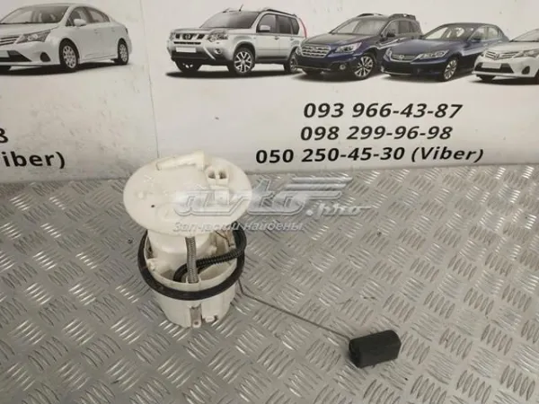 1760A189 MITSUBISHI Bomba de gasolina