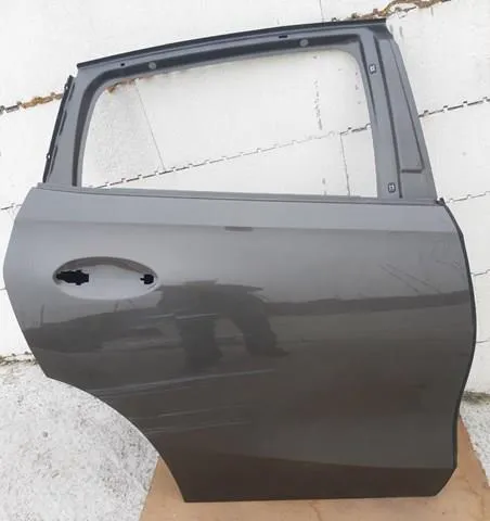 41008497452 BMW Puerta trasera derecha