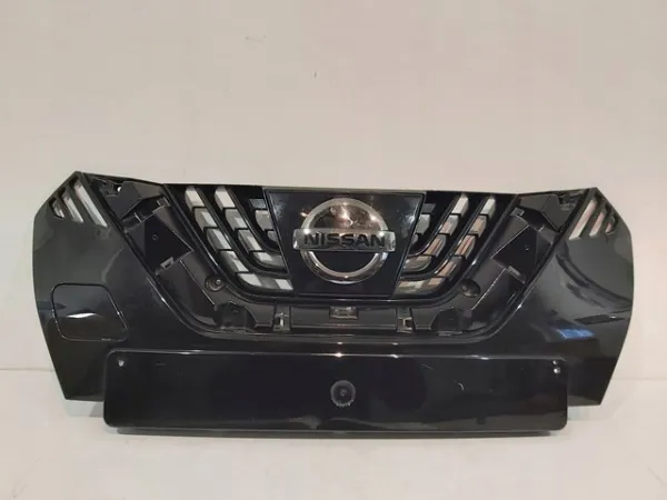 623105FA0A NISSAN/INFINITI Parrilla