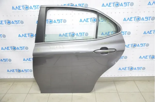 6700406301 TOYOTA puerta trasera izquierda
